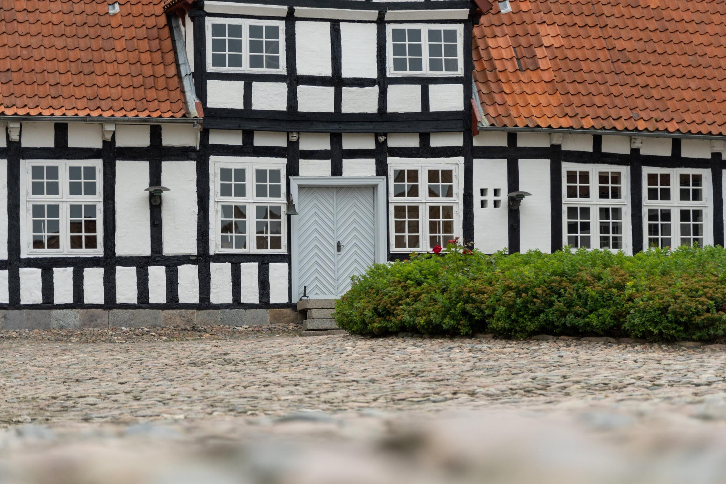 Gyllingvej 31, 8300 Odder | LILIENHOFF